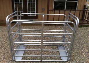 Livestock Scale Cages and Digital Scales