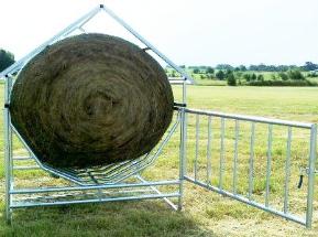 Lazy JV Ranch Hay Racks