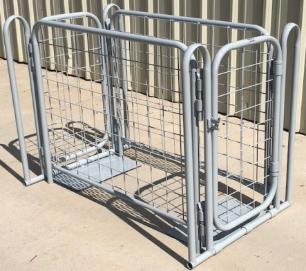 Livestock Scale Cages and Digital Scales