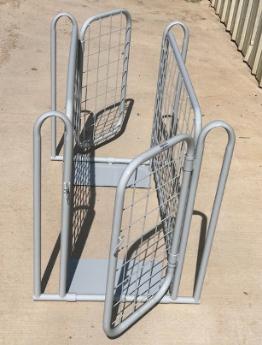 Livestock Scale Cages and Digital Scales